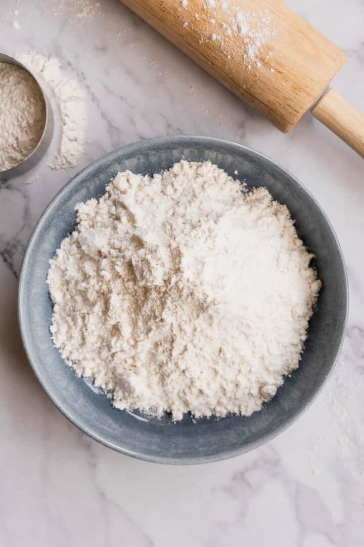 What Is All Purpose Flour? - The Curly Spoon