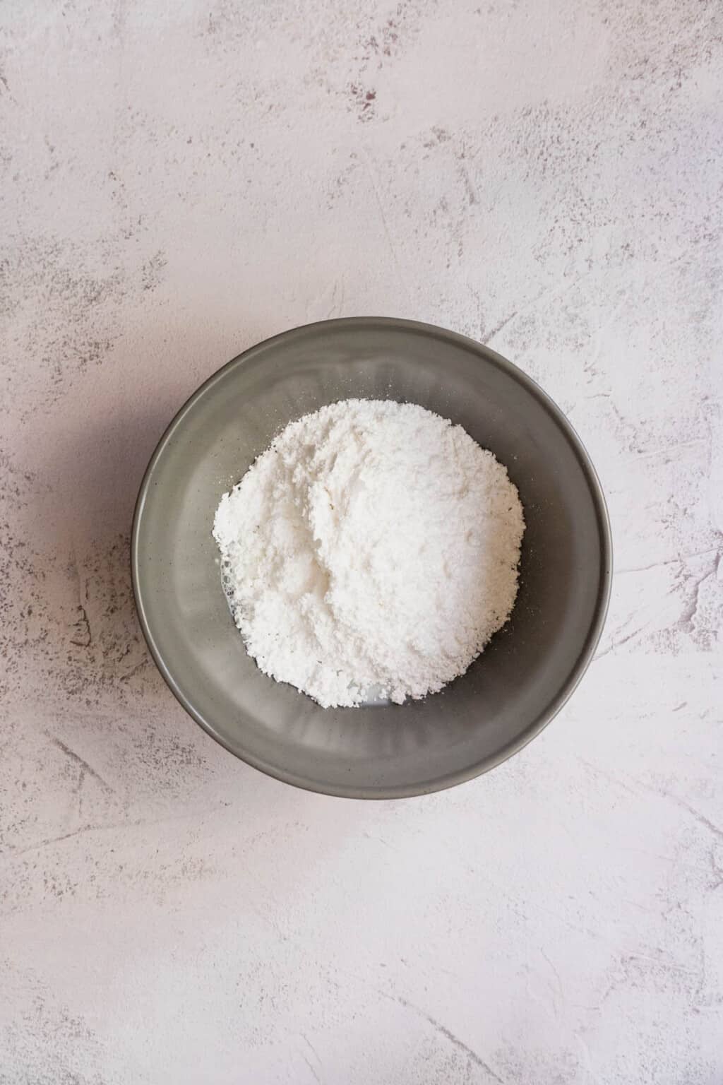 Easy Powdered Sugar Icing - The Curly Spoon